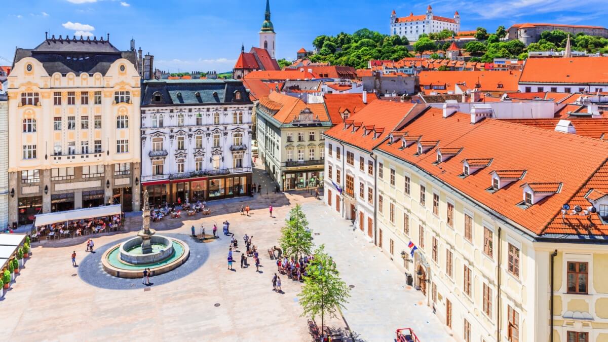 A list of the top banks in Slovakia - Wise