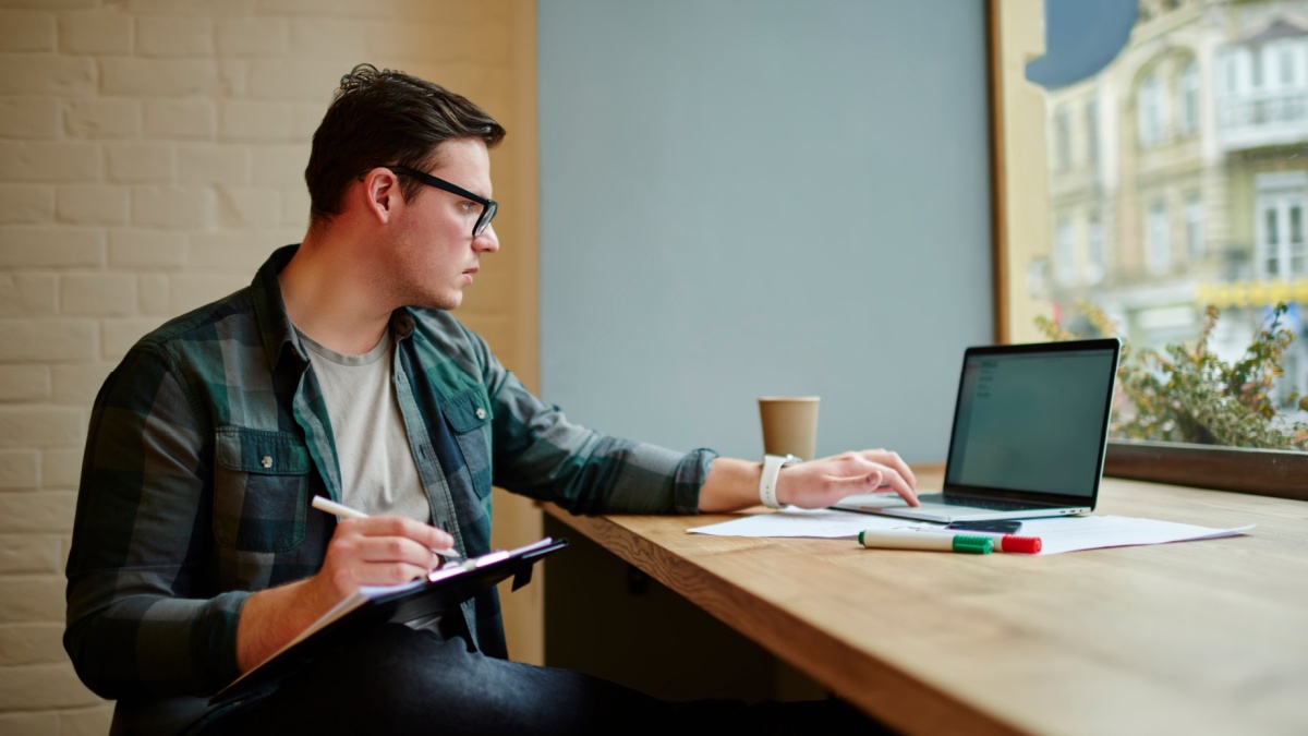 Adobe Creative Cloud Pricing and Plans Guide (UK 2025) - Wise